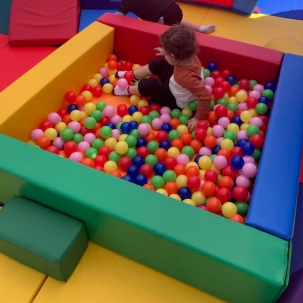Discovery Zone Ball Pit